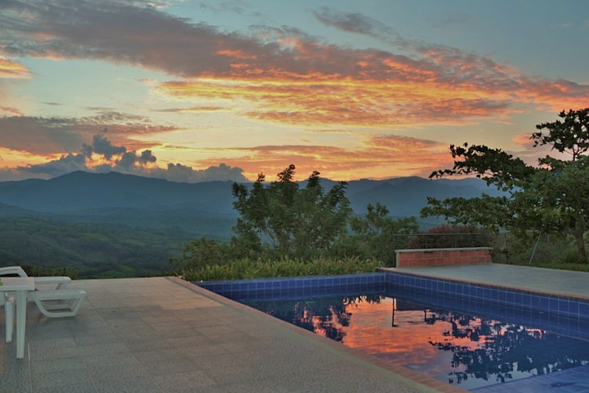 Atardeceres en Altomira – Altomira Reserva Natural Privada